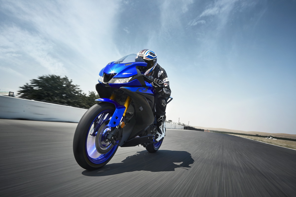 Yamaha R125 2019 | MOTOMAG