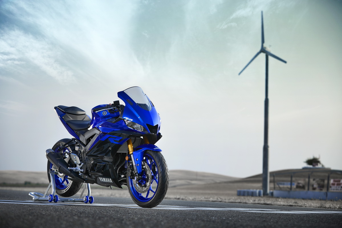 Yamaha R3 2019 | MOTOMAG