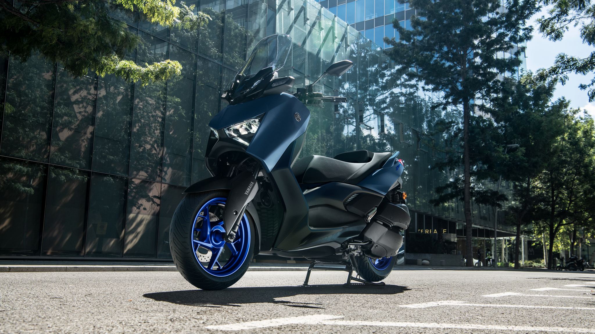 Yamaha XMAX 2023 | MOTOMAG