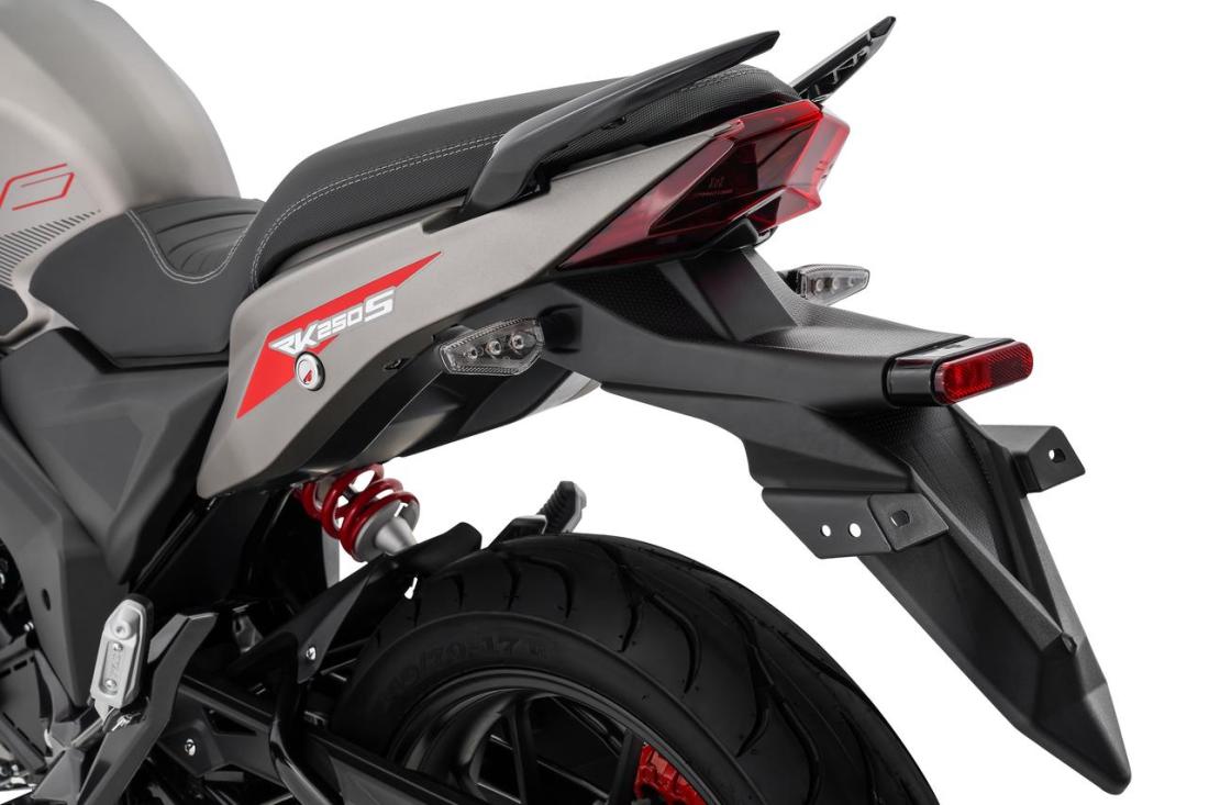 Keeway RK 250 S 2024 - Η οικογένεια RK διευρύνεται με νέο, μεγαλύτερο ...