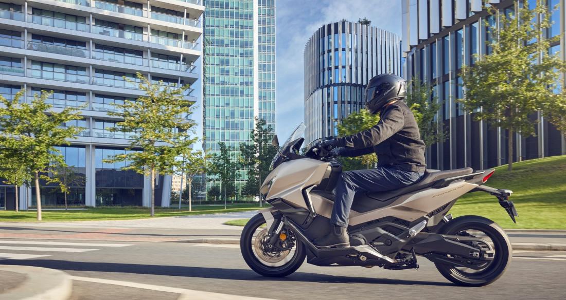 Honda Forza 750 2025 - Η τιμή του στην Ελλάδα | MOTOMAG