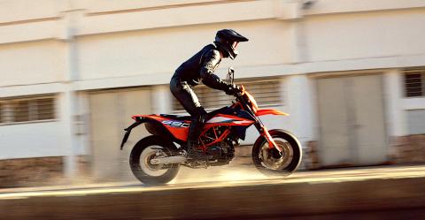 Continental ContiAttack SM 2– Παρουσιάστηκε η τρίτη γενιά του supermoto ελαστικού | MOTOMAG