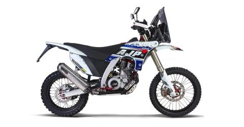 AJP PR7 - Σε τιμή προσφοράς, 1.000 ευρώ φθηνότερη από πριν | MOTOMAG