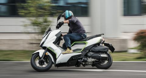 Thrust X-SUV 300 GT ABS/TCS - Η τιμή του στην Ελλάδα | MOTOMAG