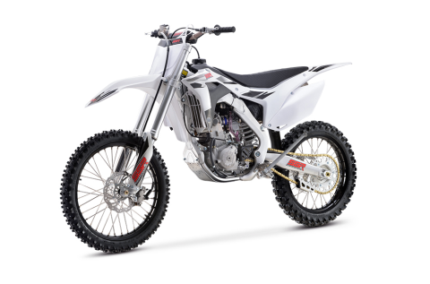 Benelli/SSR SR300S: Επιδρομή στα motocross | MOTOMAG